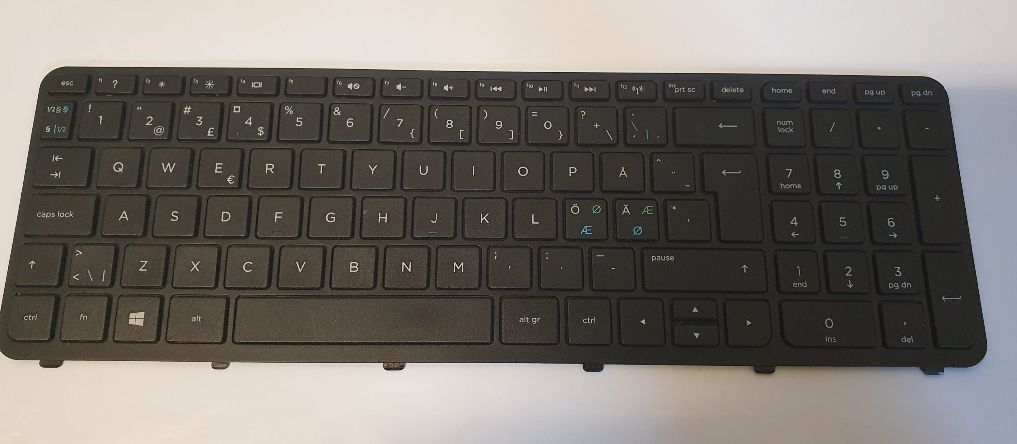 HP Probook 355 G1 758027-DH1 Keyboard (SWE/FI) (Käyt.) - Nordic IT ...